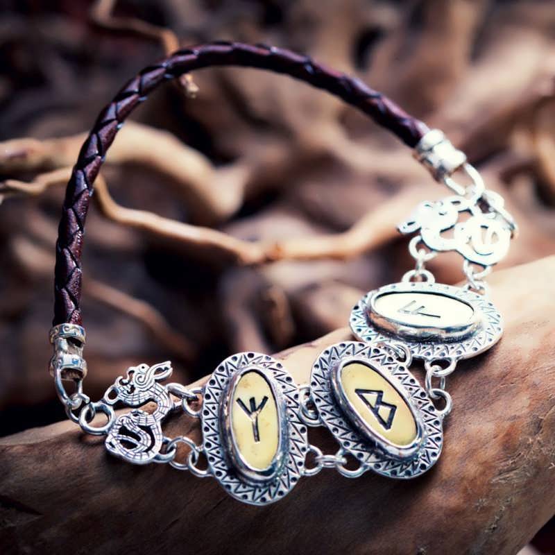 Runes Bracelet Silver